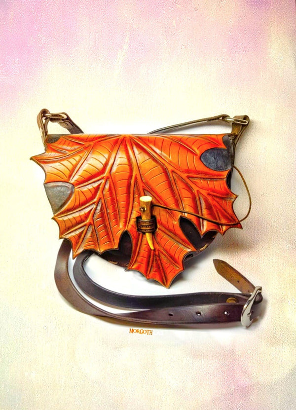 🍁 Maple leaf Bag - Handmade Leather Belt / Shoulder purse – MorgothLab