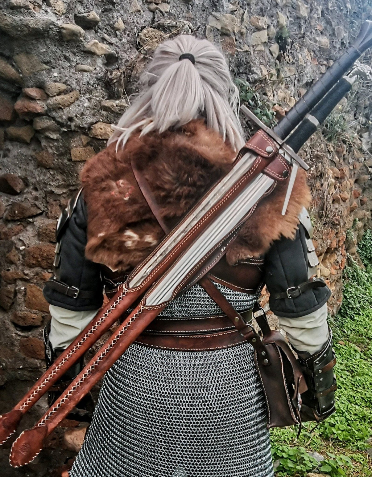 ⚔️ BACK SWORD SHEATH - The Witcher 3 Geralt of Rivia inspired Double ...